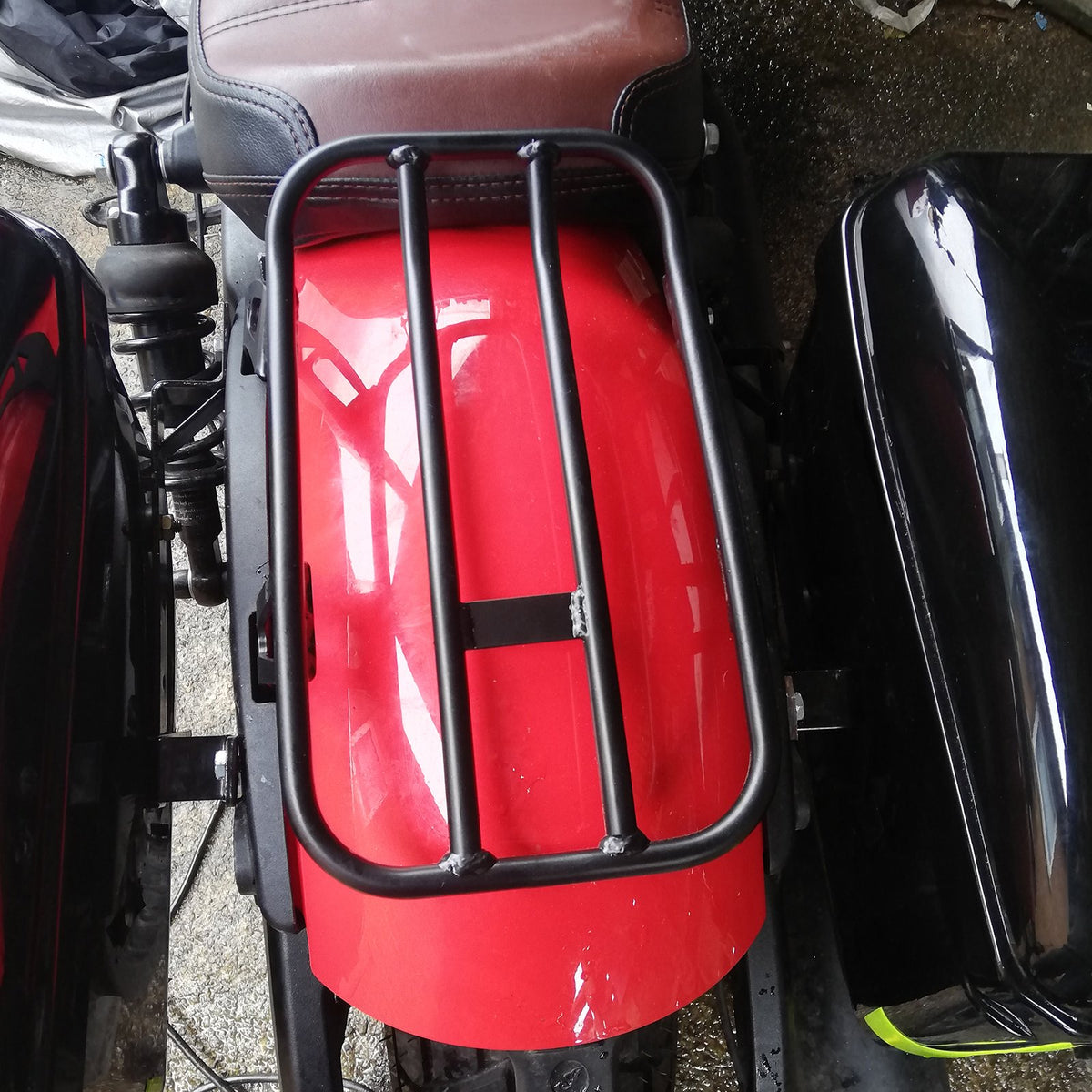 Curved Solo Luggage Rack For Indian Scout Bobber Twenty Sixty Gloss ...